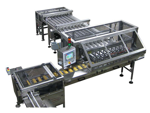 Product Diverting & Orienting Conveyors for Packaging | Benchmark