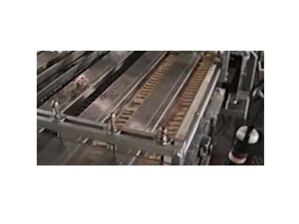 Cracker Packaging Machines - Orienting & Tray Loading Solutions | Food ...